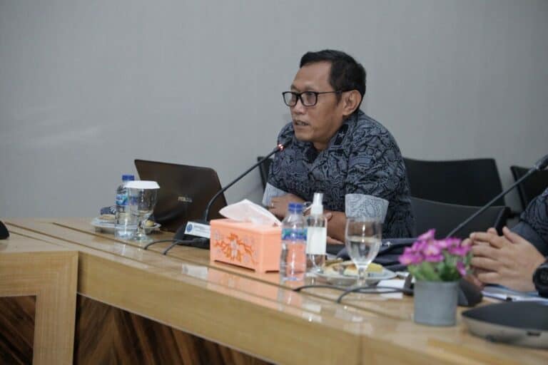 Kepala BNN RI Kunjungi Pusat Laboratorium Narkotika