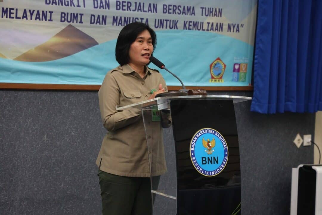 Kementerian LHK dan PWRI Adakan Bakti Sosial Di Balai Besar ...