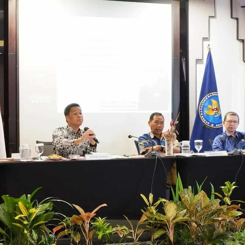 SURAT KEPUTUSAN TENTANG LOGO DAN PIN BNN YANG BARU